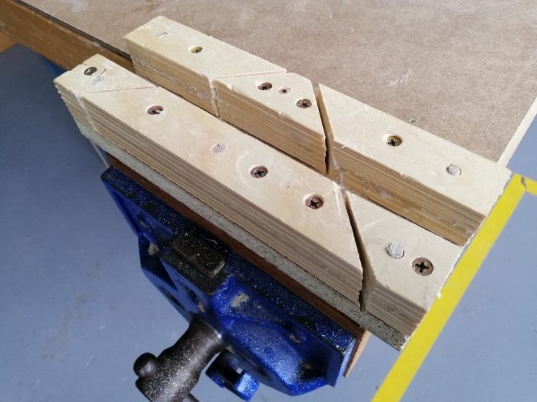 The 5 Best Mitre Boxes for Woodworkers and DIY